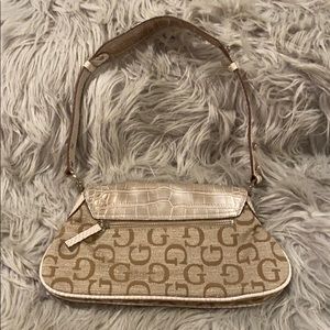 Guess | Bags | Guess Purse | Poshmark